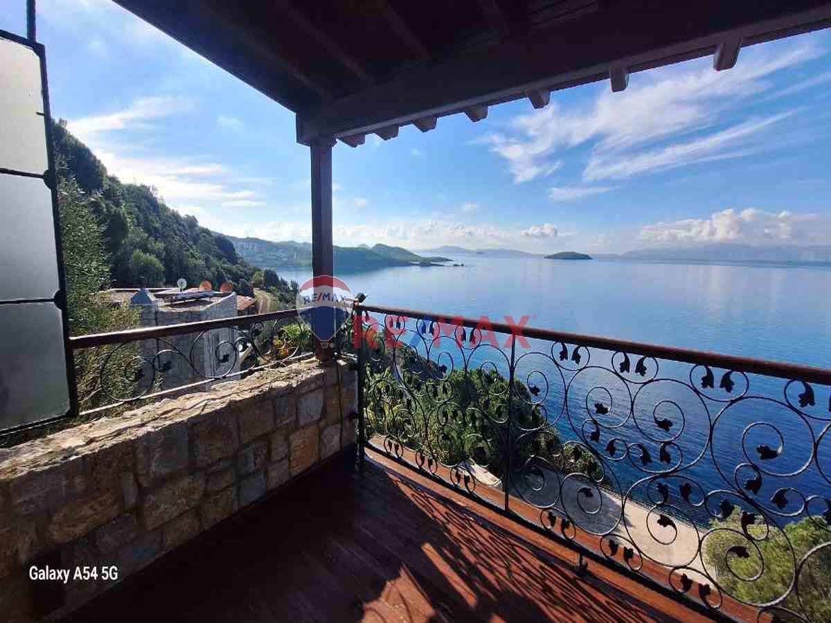 BODRUM KOYUNBABA 3500 M2 ARSA İÇİNDE DENİZE SIFIR PLAJLI BUTİK OTEL