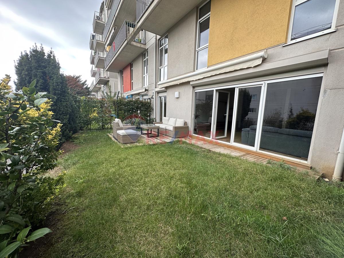 ÖZLEM KILIÇ REMAX- NARCITY İçi Full Yapılı, Bakımlı, Bahçe Dubleksi BOŞ ...