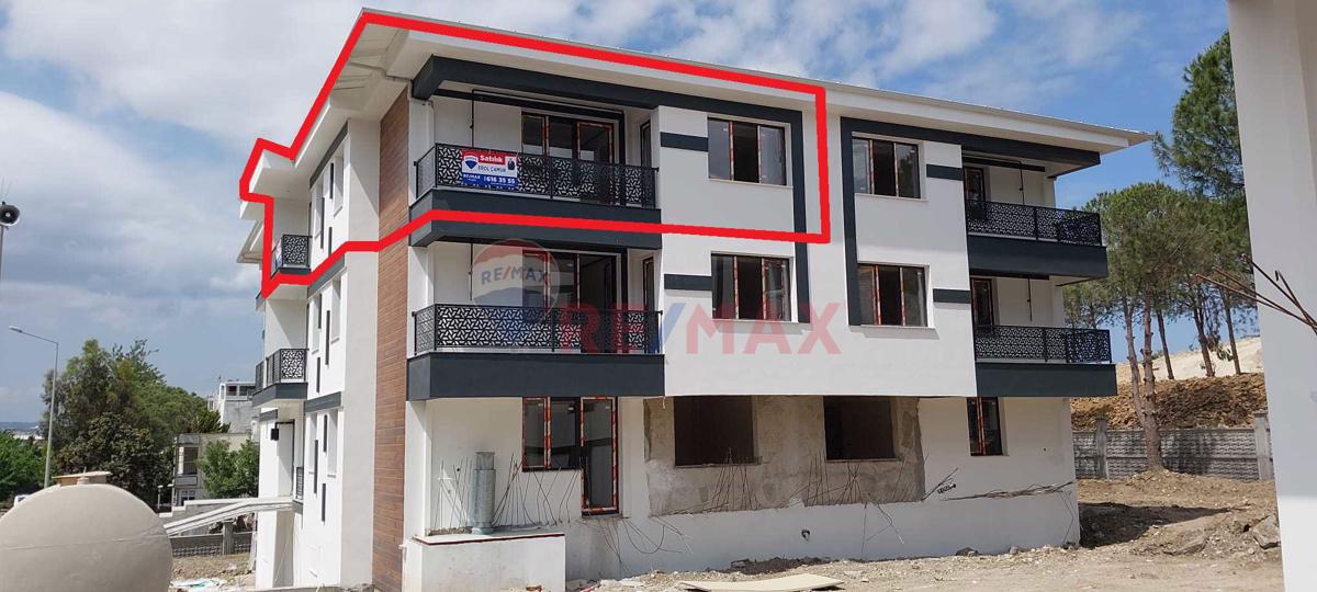 İZMİR ALİAĞA KÜLTÜR MAHALLESİ'NDE SATILIK 3 + 1 LUX DAİRE