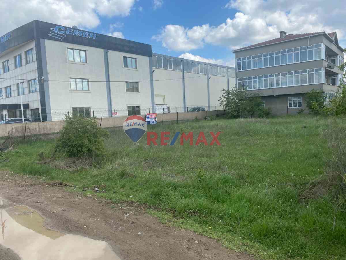 REMAX LAND'DAN MARMARACIK SANAYİDE TİCARİ UYGUN FİYAT ARSA
