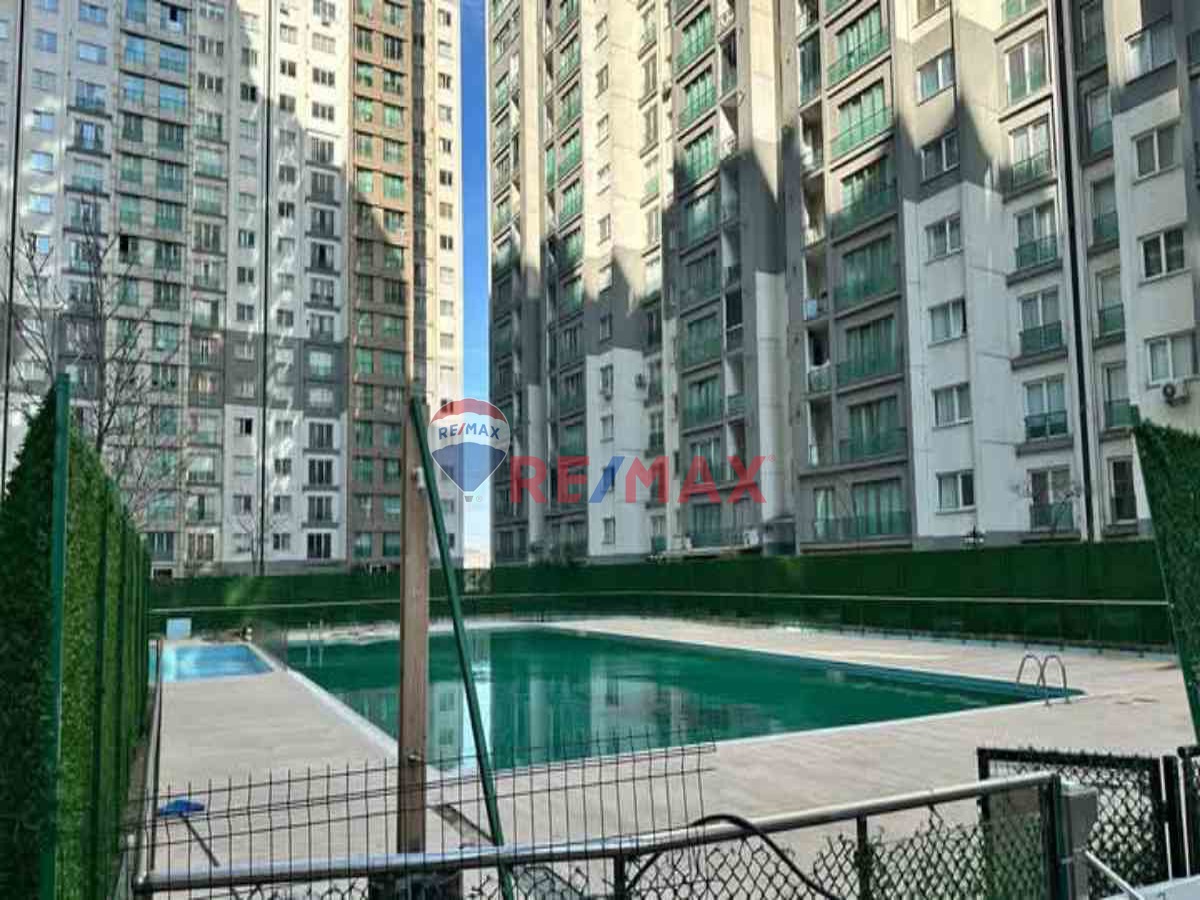 ESENYURT Fİ TOWERS 1+1 SATILIK DAİRE HAVUZ CEPHELİ