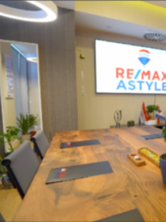 Gürkan Solak RE/MAX Astyle Muhasebe ve Finans